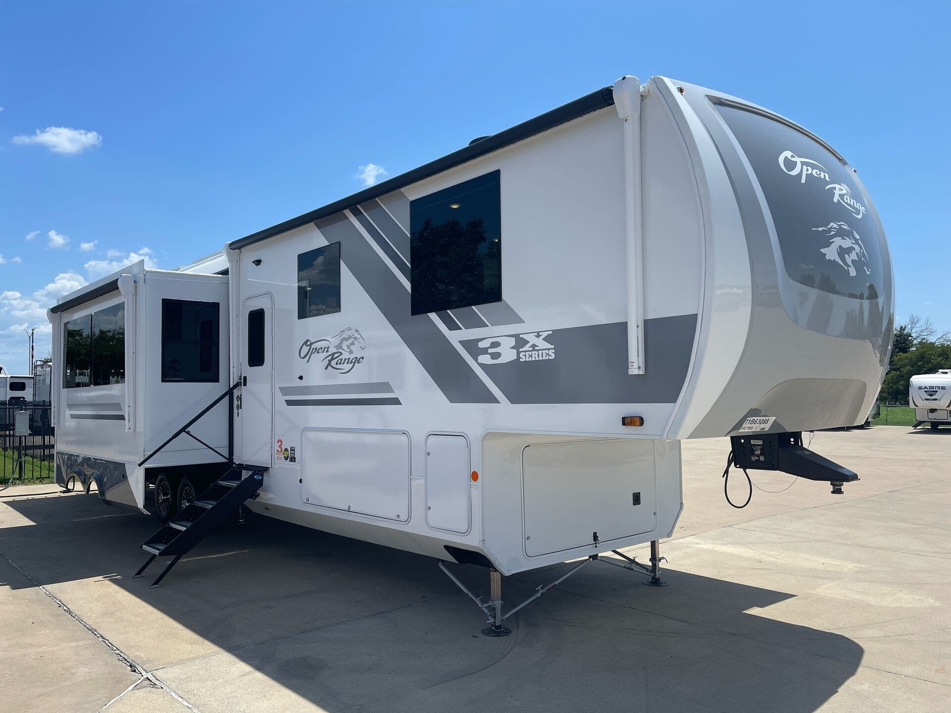 New & Used Highland Ridge RVs | highlandridgesource.com