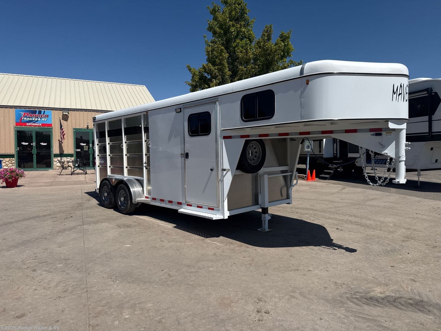 Parker Trailer & RV Trailer Dealer | TrailersUSA