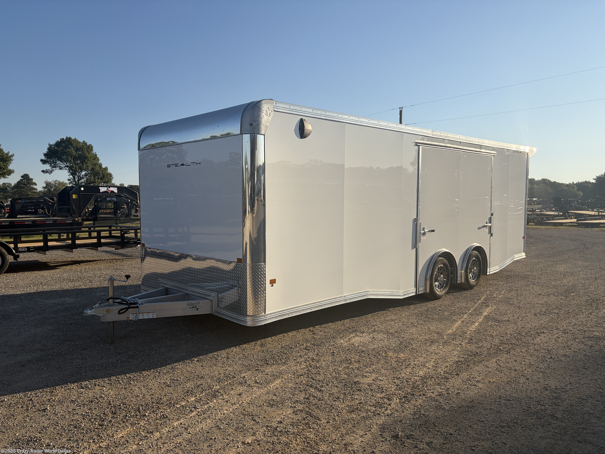 Crazy Trailer World Dallas Trailer Dealer in Whitesboro, Texas ...