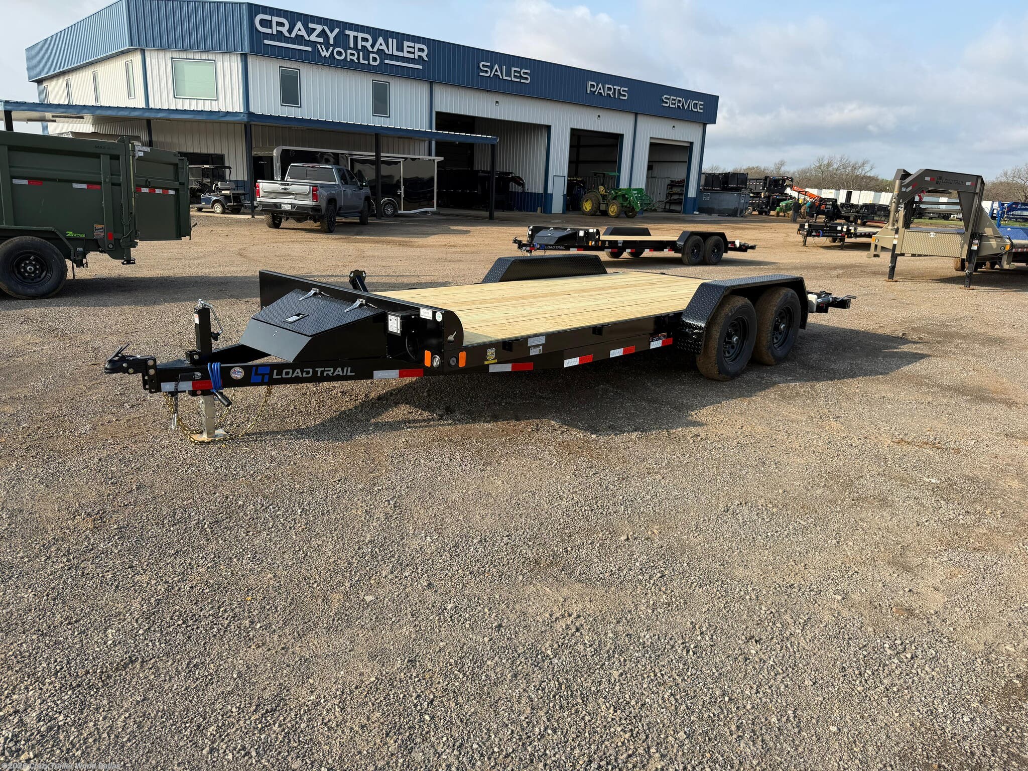Crazy Trailer World in Whitesboro, TX