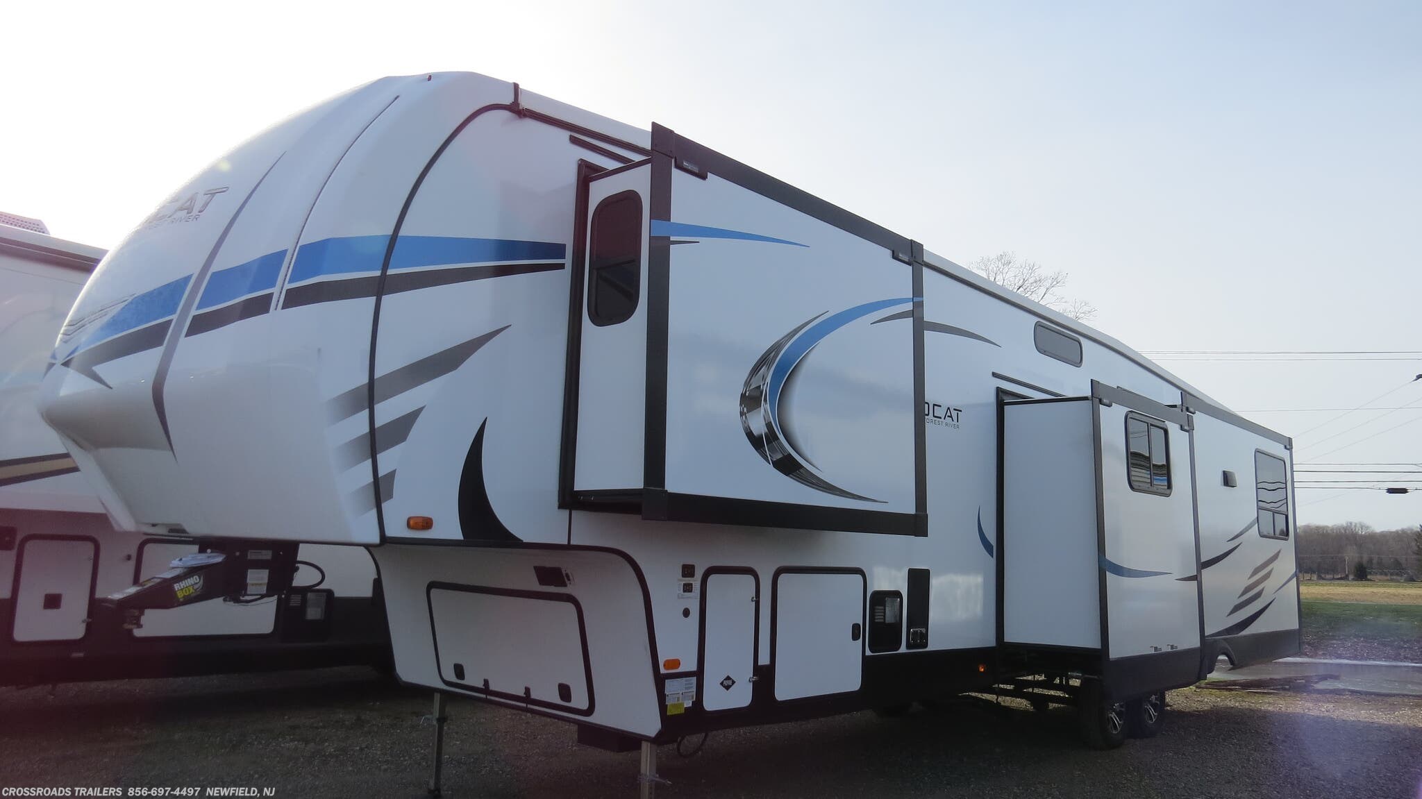 Fifth Wheel - 2021 Forest River Wildcat 368MB | TrailersUSA